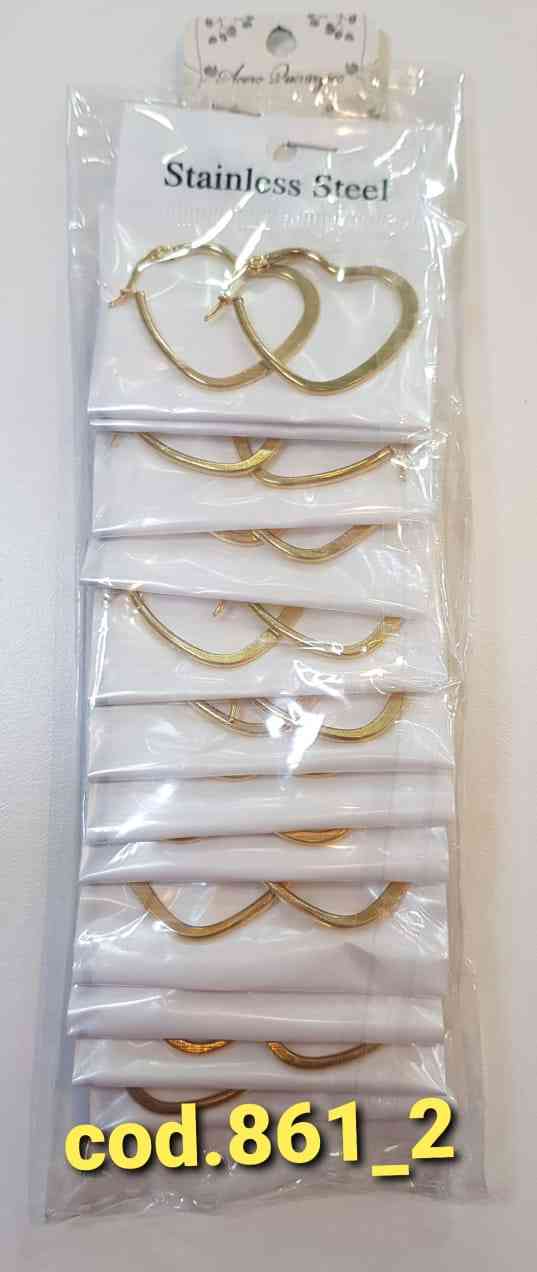 COD.JYM-861_2 AROS DE ACERO DORADO CORAZON CHICO – Bijouterie Amor Mio